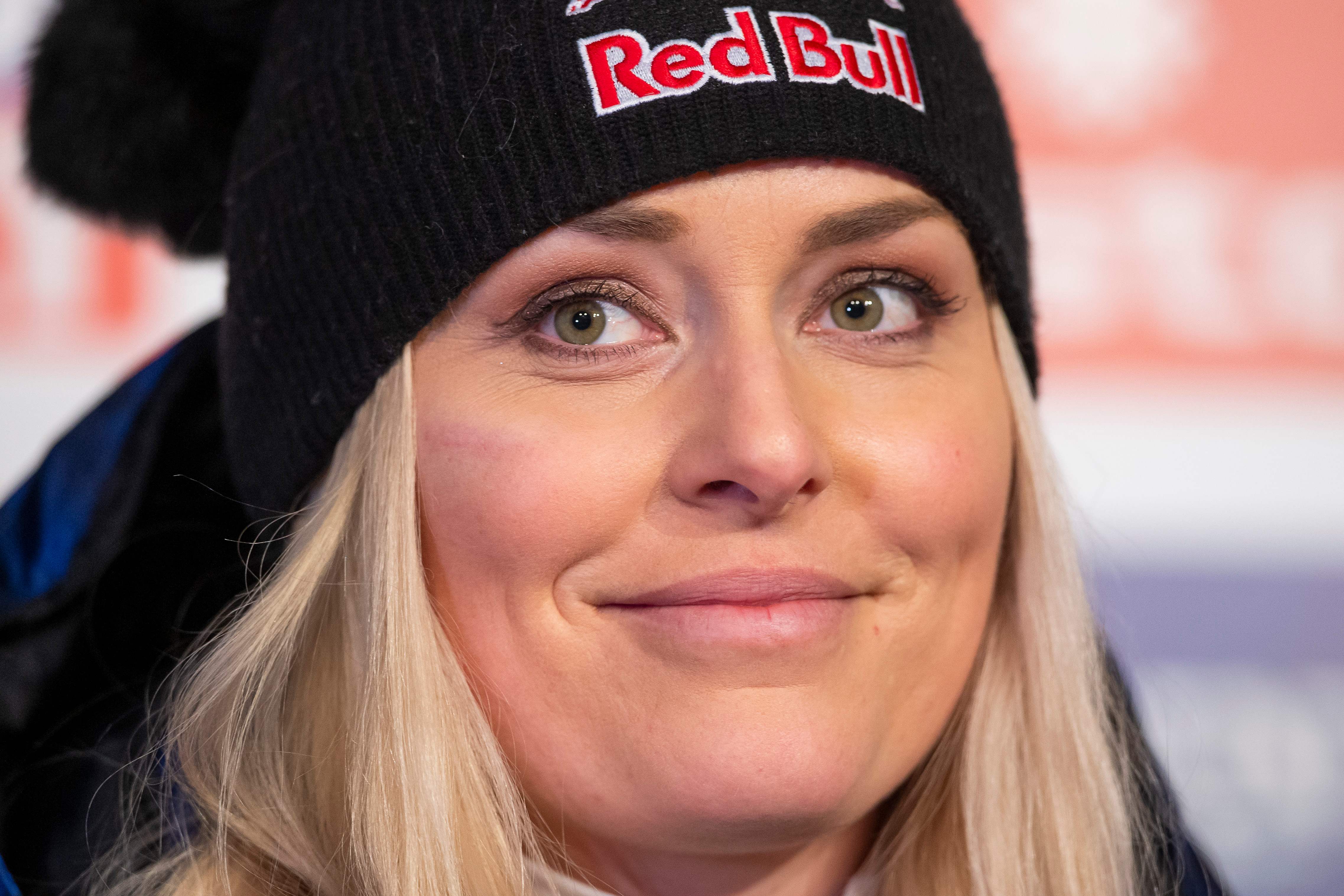 Mikaela Shiffrin celebrates, Lindsey Vonn crashes at Worlds - The ...