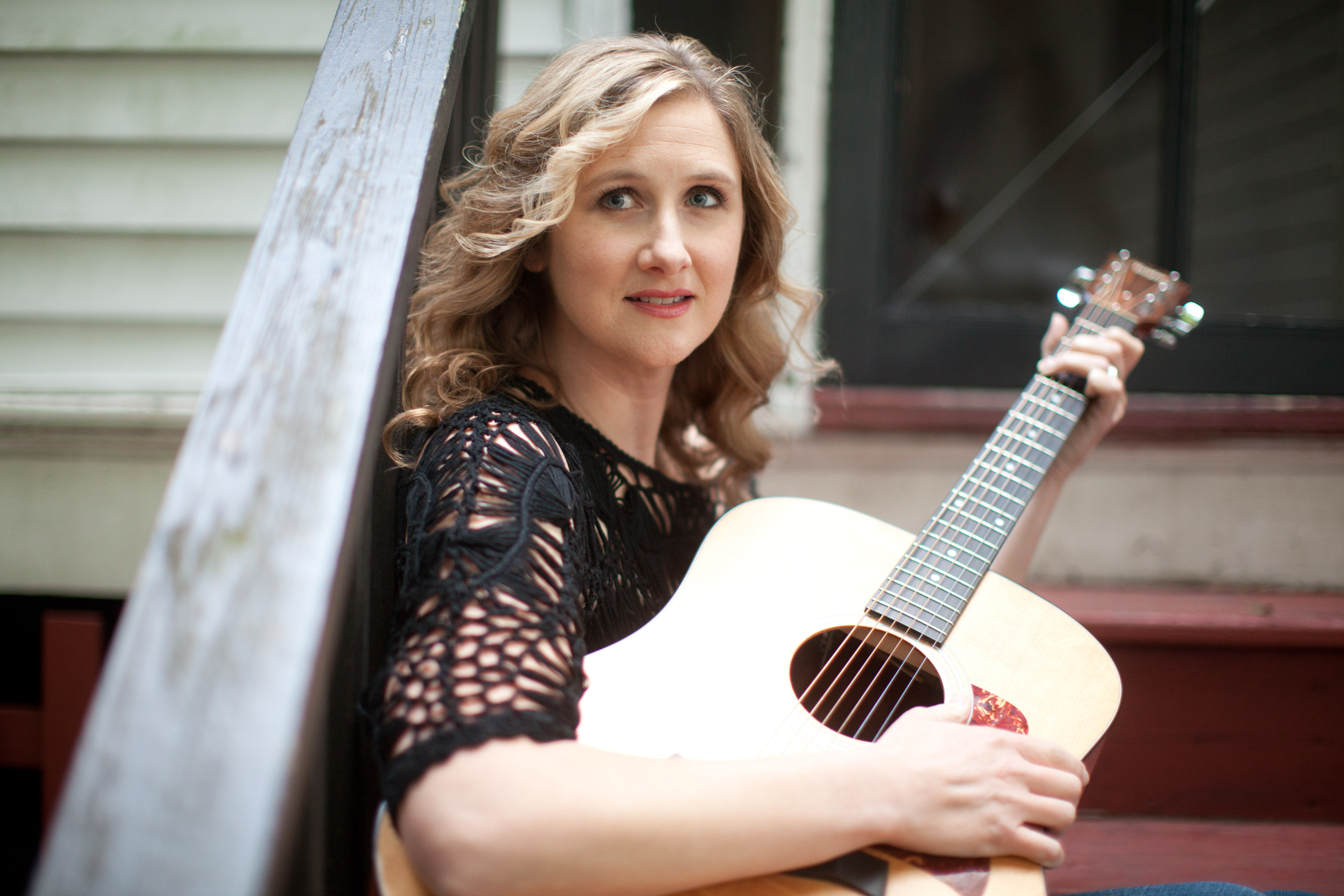 Amy Black finds her voice just in time - The Boston Globe